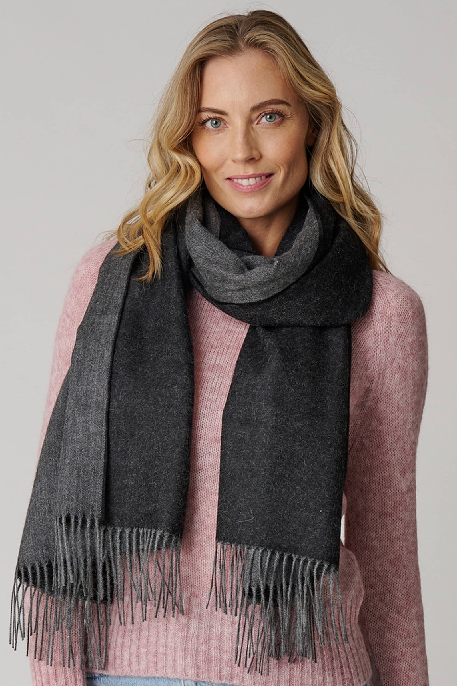 Pacas™ Inc. | Double Face Shawl